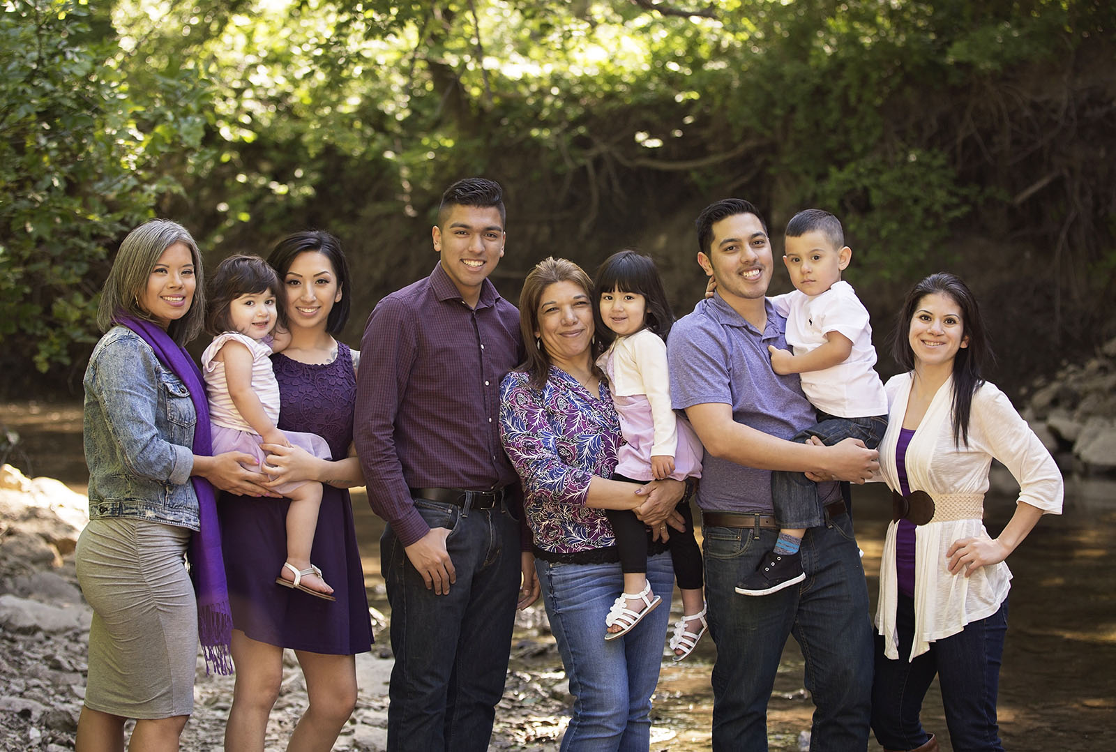 Extended Family Photos | NE Kansas Photographer - littleleapling.com