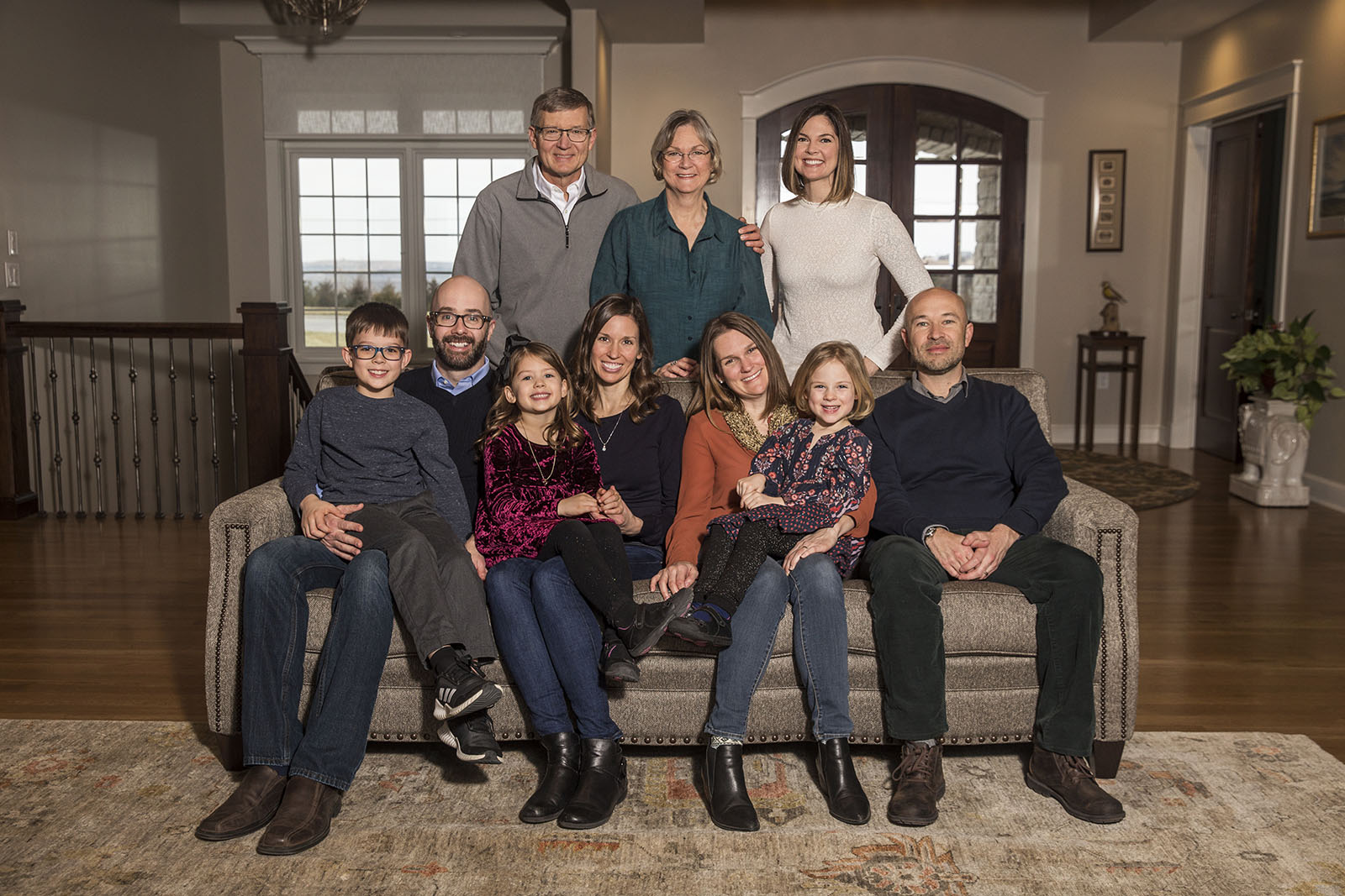 Extended Family Photos | NE Kansas Photographer - littleleapling.com