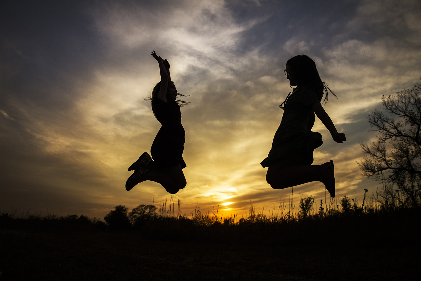 Sunset Silhouettes | Photography Tips - littleleapling.com